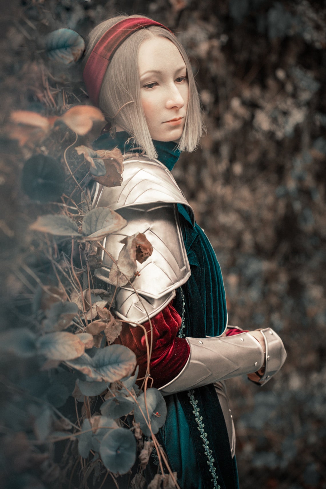 Pair of Pauldrons for Female LARP Costume Steel Fantasy - Etsy Canada