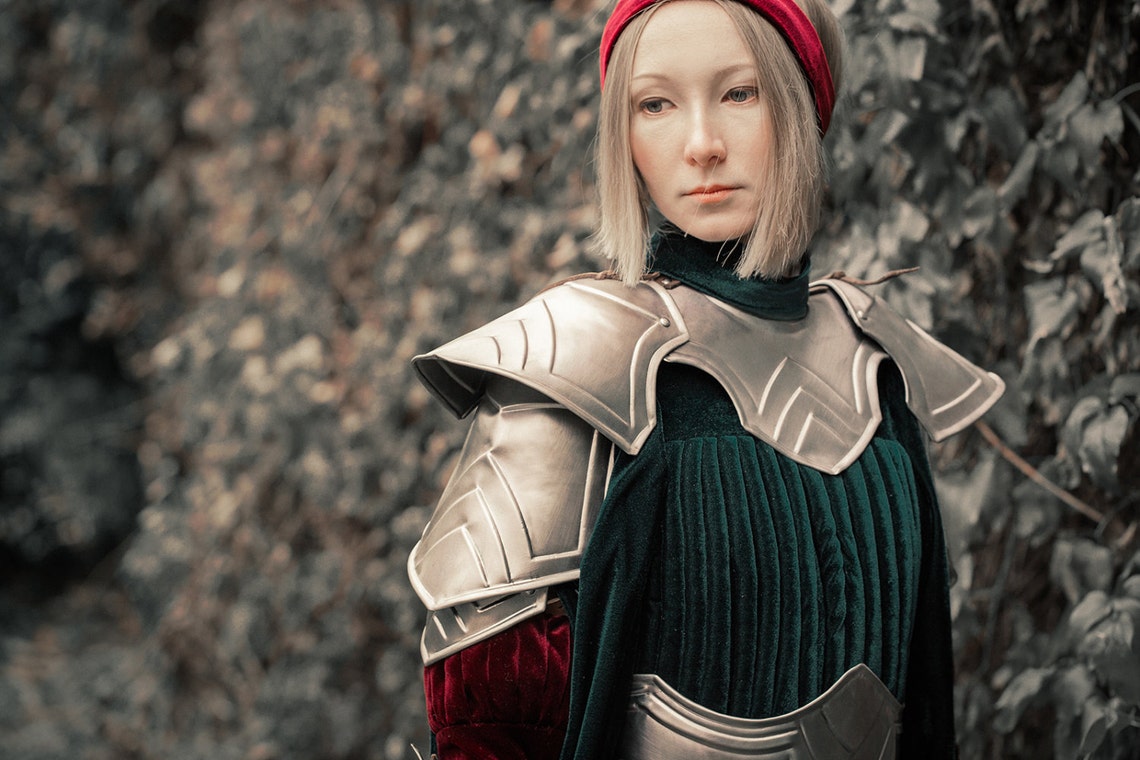 Pair of pauldrons for female LARP costume steel fantasy | Etsy