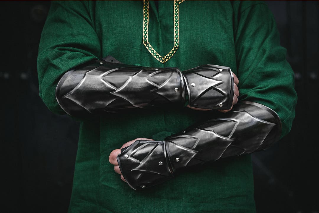 Blackened Steel Pair of Bracers, Dwarven Armor for Arm Protection ...