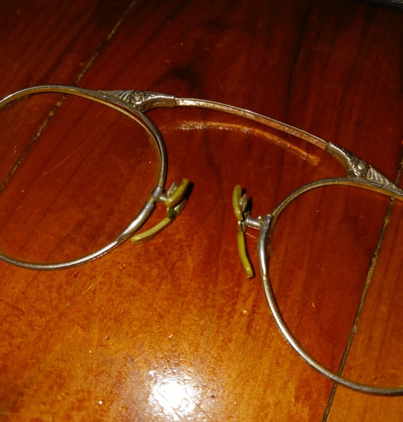 Antique Pair Of Pince Nez Glasses Frames Memphis Opti… Gem