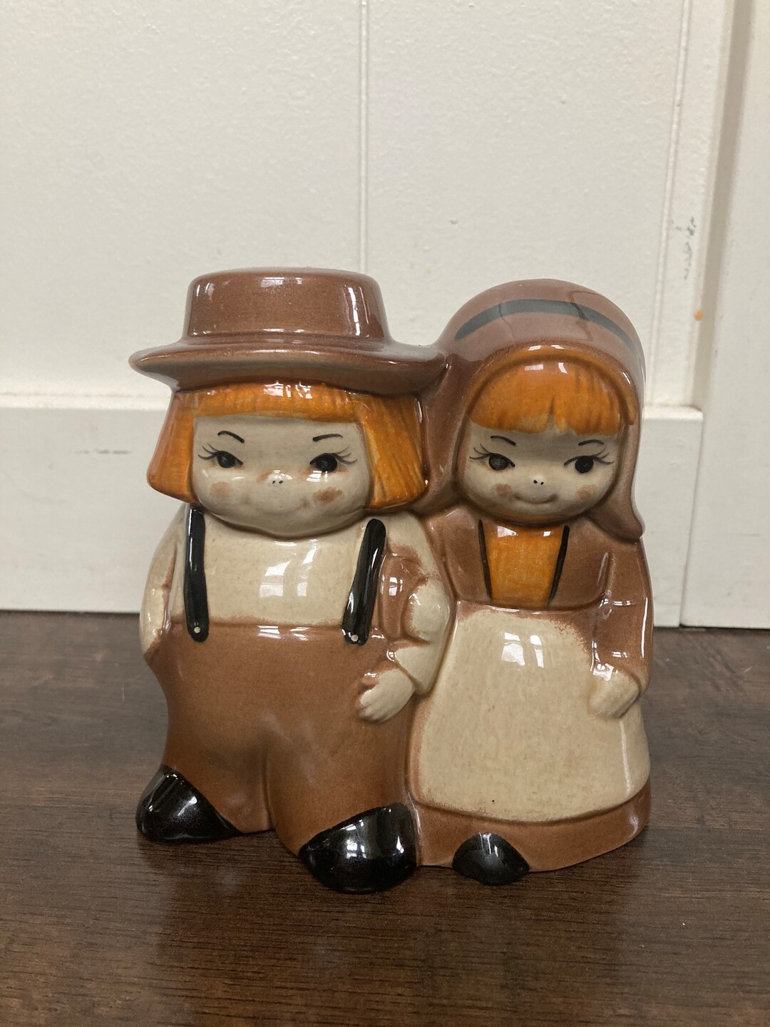 Vintage Ceramic Pilgrim Planter - Etsy