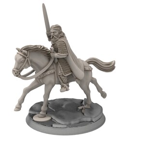 Rohan King Guards Huscarls Captain, Knight of Rohan, the Horse-lords ...