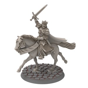 Ornor Aethelion, King of the Lost Kingdom of the North, Dune Din, Misty ...