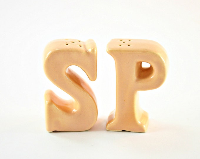 Salt and Pepper Shakers, Camark Shakers, S & P Letter Shakers, Retro ...