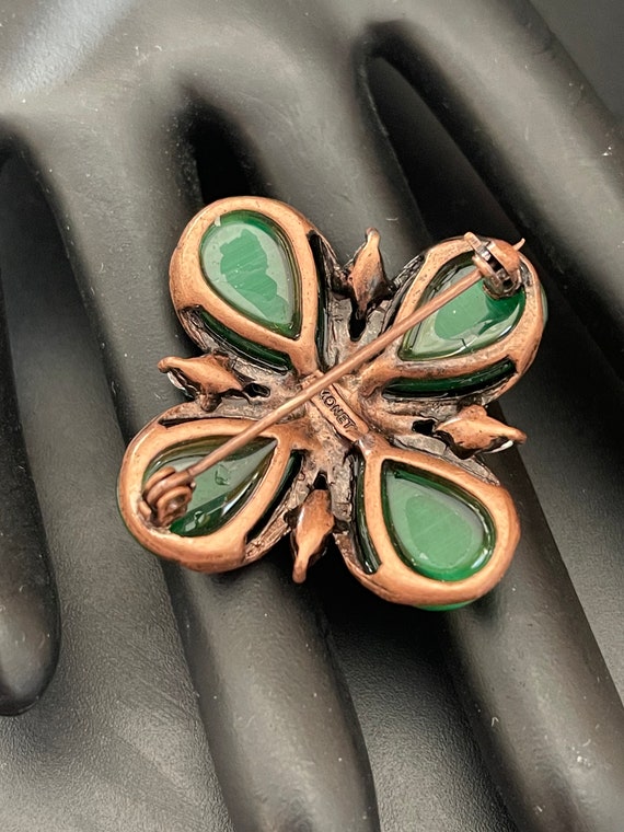 Beautiful Vintage Monet Green Tiger Eye Brooch - Gem