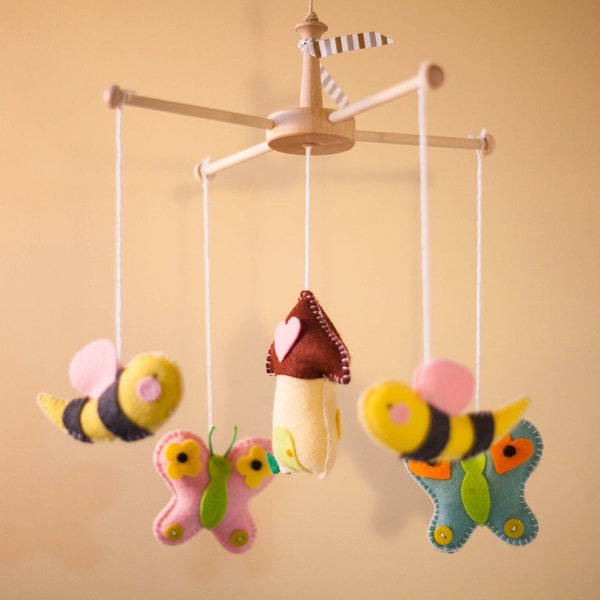 Bee Baby Mobile - Etsy