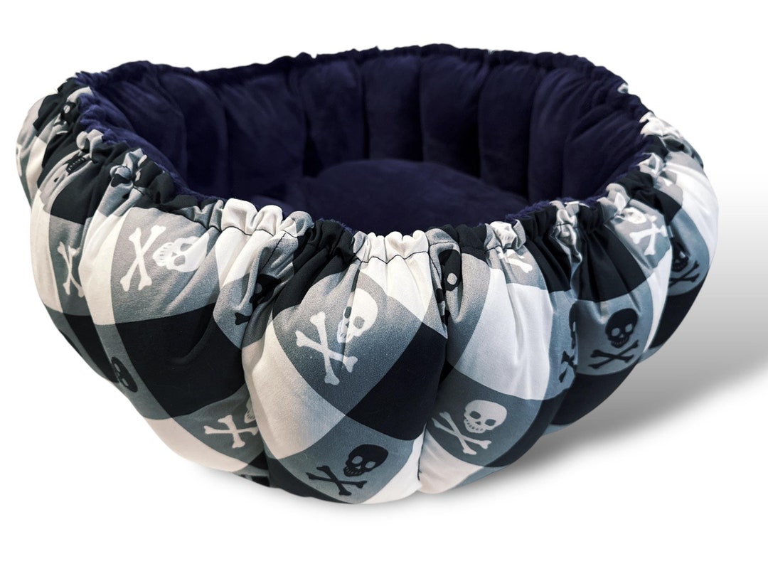 Poison Picnic Large Nest Bed - Etsy