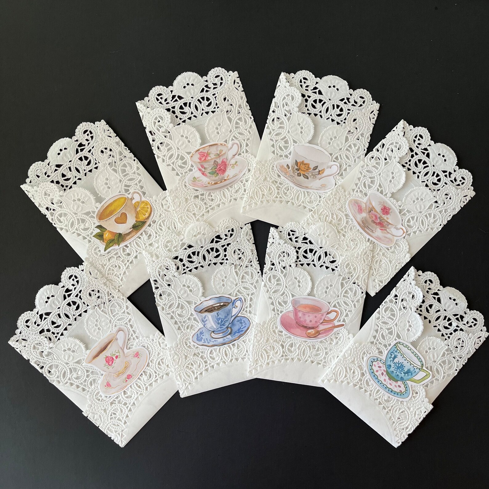 Dainty Tea Party Utensil Holder, Delicate Paper Doily Table Decor ...