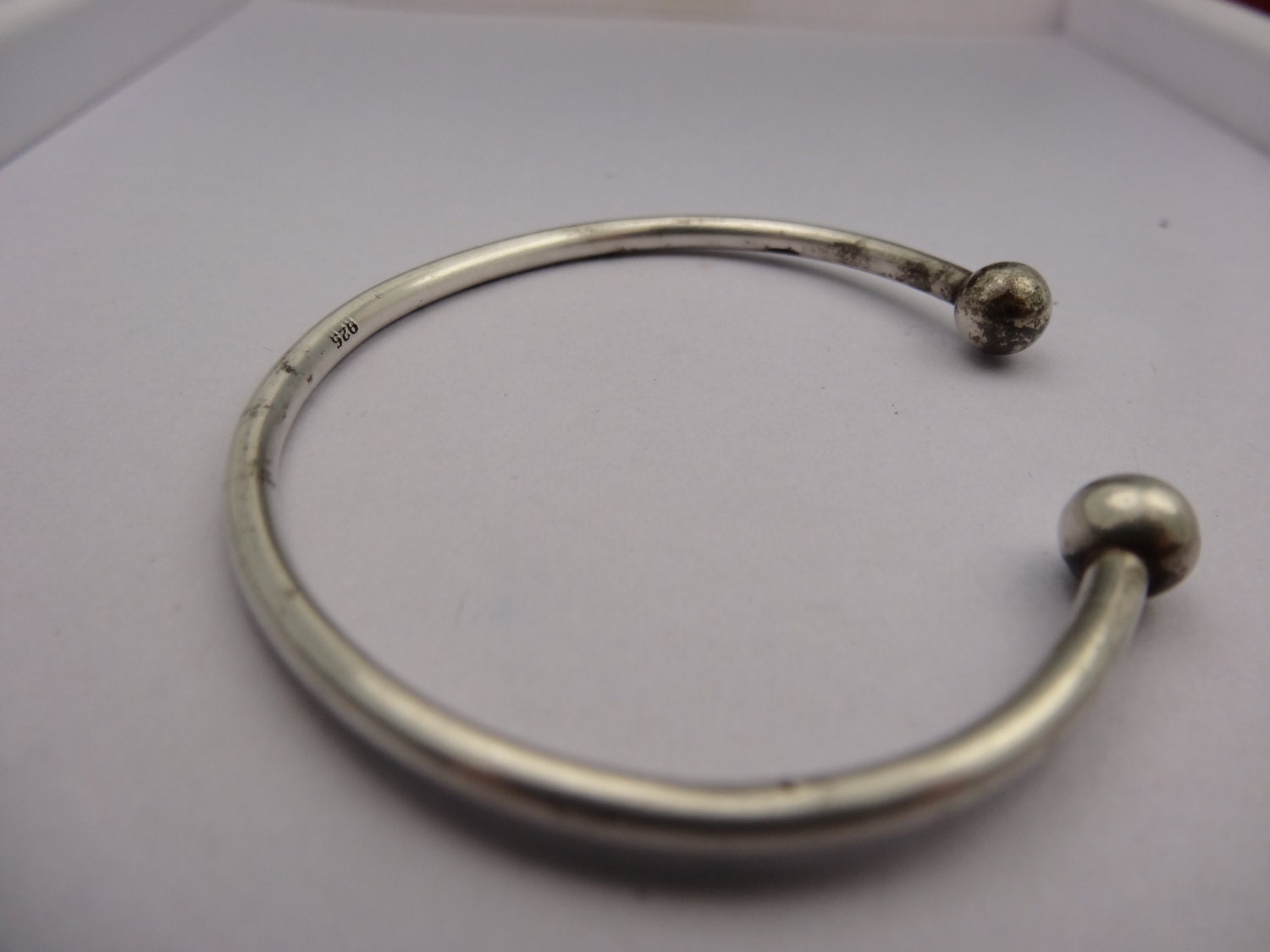 Vintage sterling Silver torque bangle