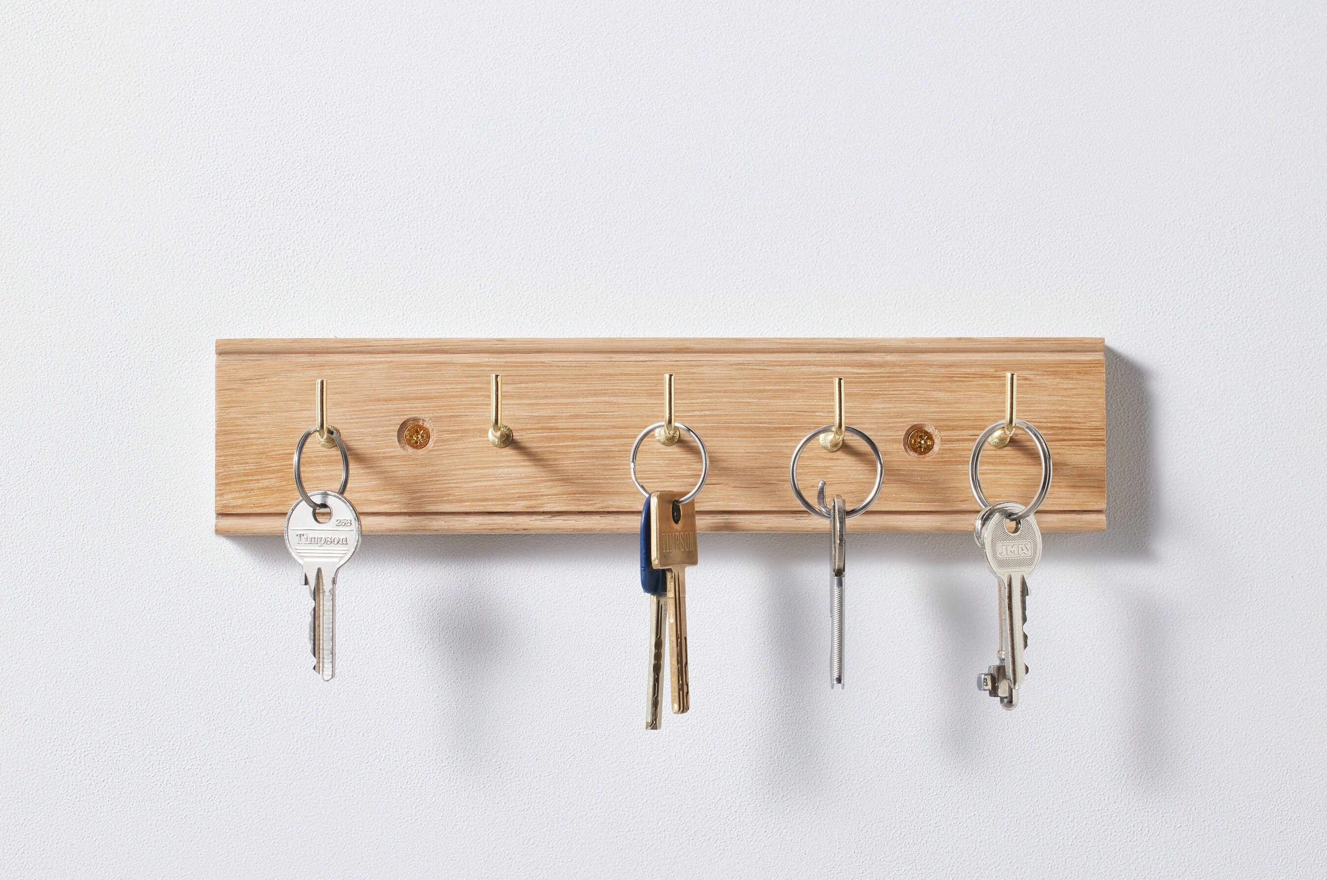 Oak Key Holder for Wall With Brass Hooks - Etsy