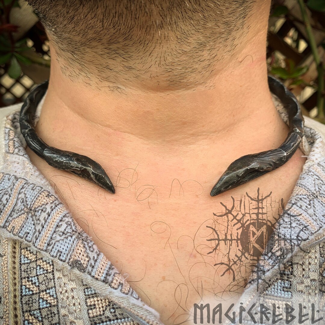 Forged Iron Neck Torc, Ravens Forged Torc, Odin Torc, Viking Torc ...
