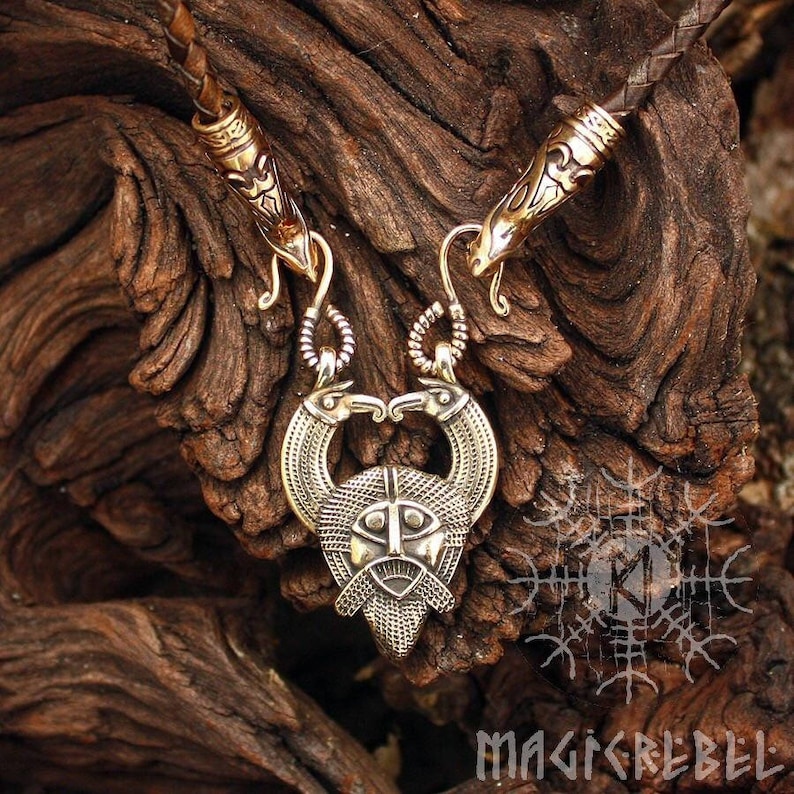 Viking Pendant Odin Huginn Muninn Ravens Gungnir Rune Gar Spear Pendant ...