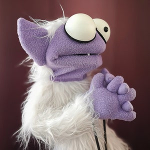 El Soplillo the Monster Puppet - Etsy Canada