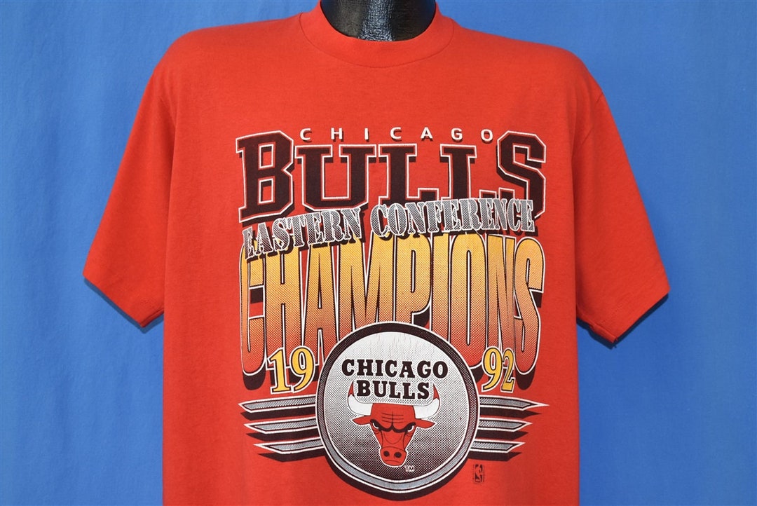 90s Chicago Bulls 1992 Eastern Conference Champs NBA Basketball T-shirt ...