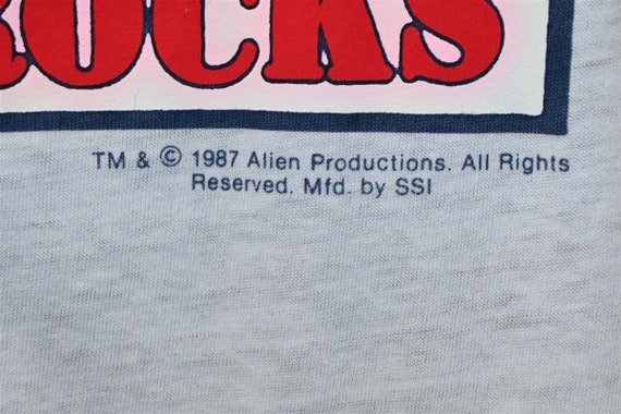 80s Alf Rocks Walkman TV Show Alien Life Form t-shirt… - Gem