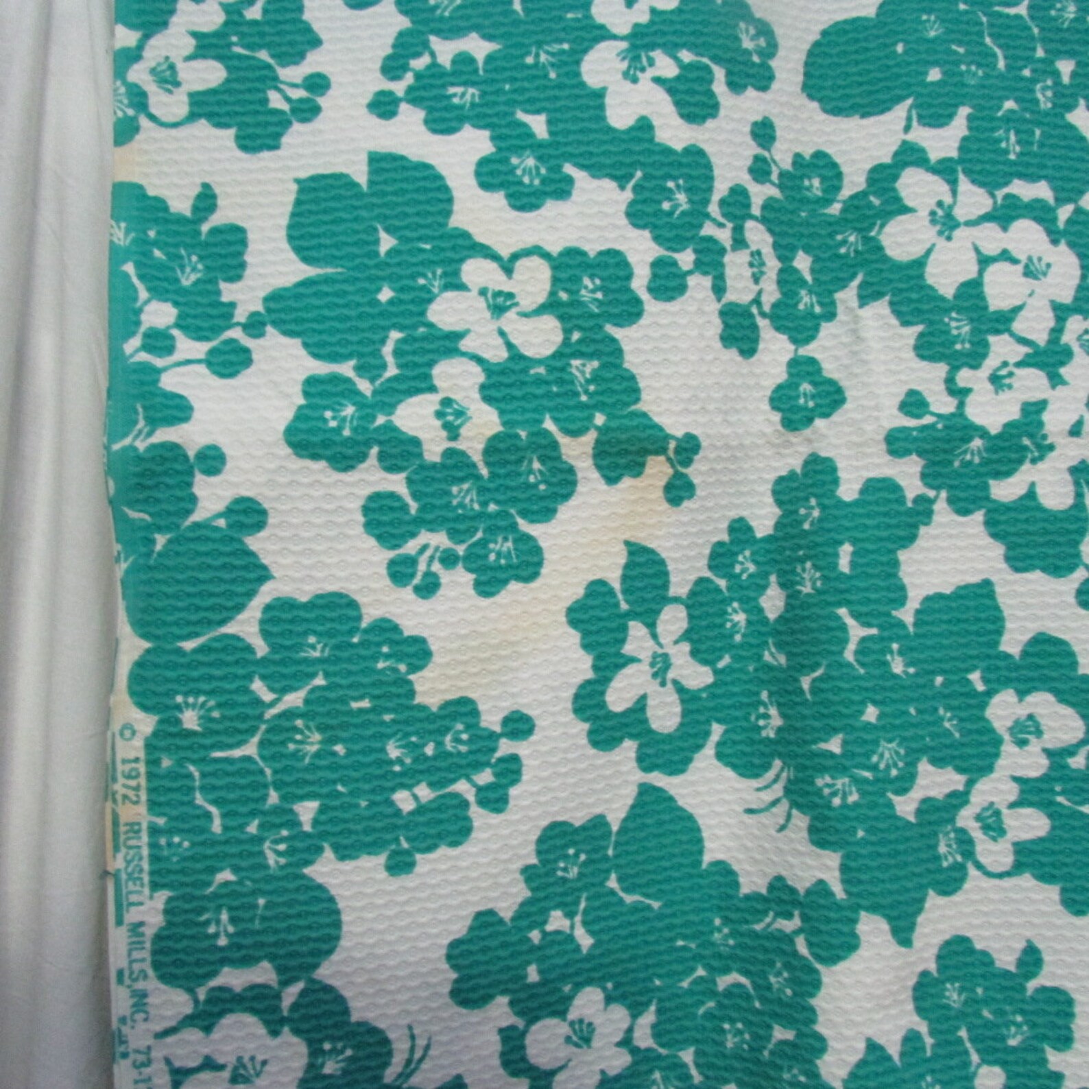 Honeycomb Texture Turquoise Floral Print Fabric Cotton 1972 Russell ...