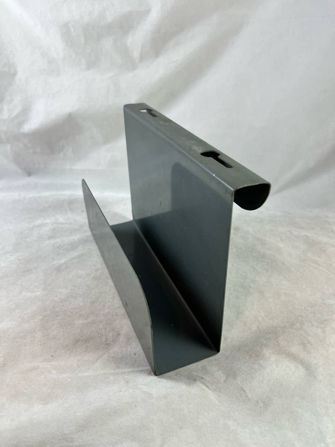 Gaylord Steel Industrial Under Cabinet File Holder Office Storage ...