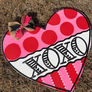 Valentines Day Door Hanger, Heart Door Hanger, Xoxo Door Hanger, Wood Door Hanger, Personalized ...