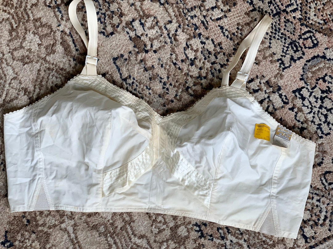 Vintage Shabby Retro Bra Surprise Bra Creation Lane Bryant Plus Size ...