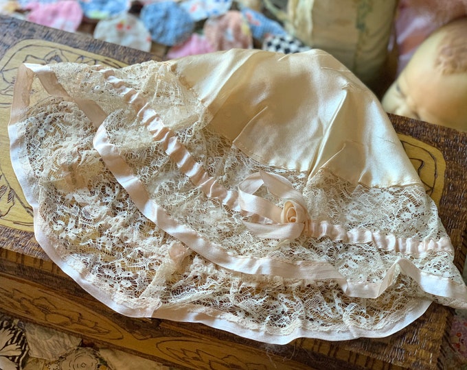 Vintage Silk and Ribbon Bed Cap Antique Lace Flapper Night Bonnet ...