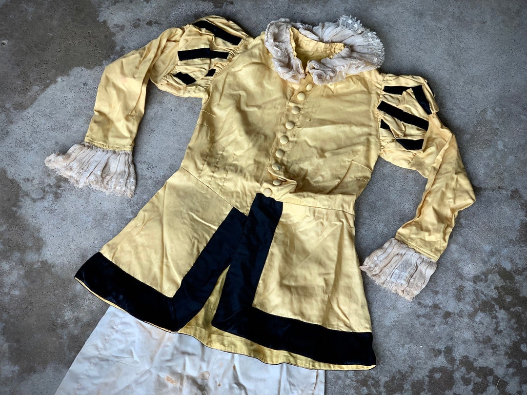 Antique Costume Stage Thespian Outfit Shirt Pantaloons Display ...