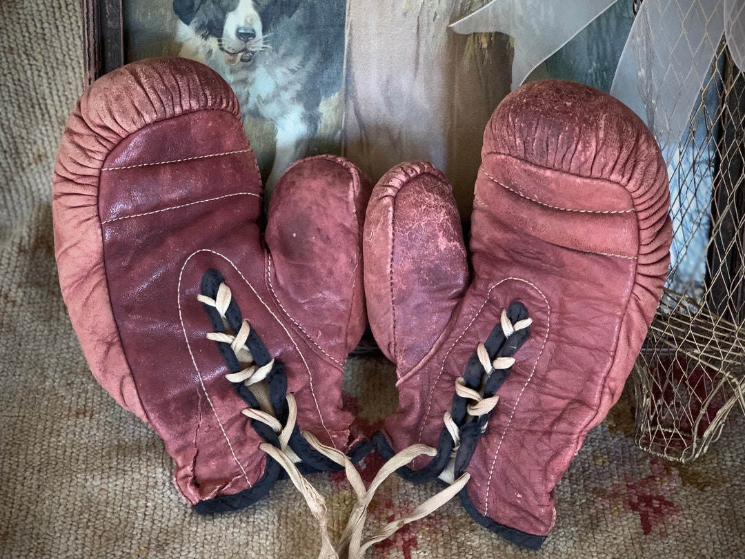 Vintage Pair Boxing Gloves Age Worn Leather Youth Child Gloves Sports ...