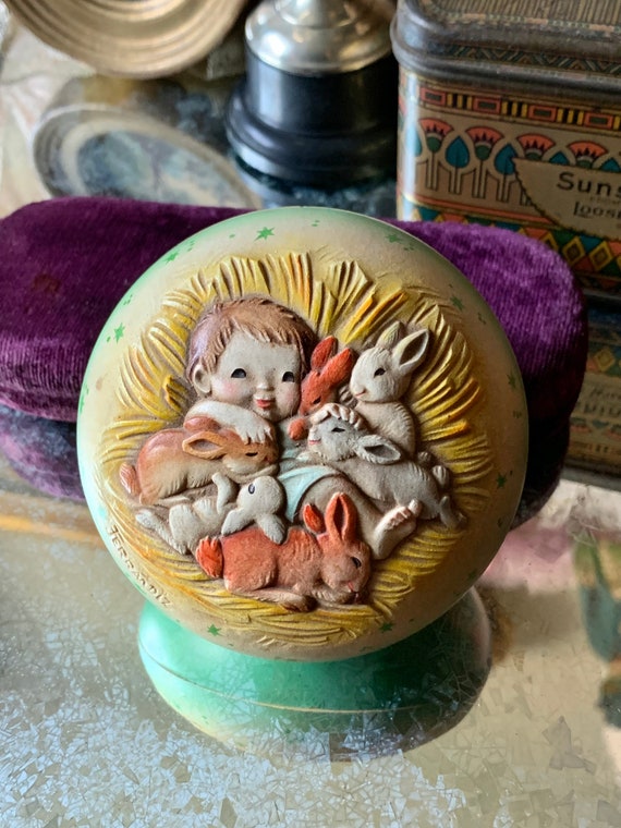 Vintage Anri jewelry box baby boy Jesus with animals … - Gem