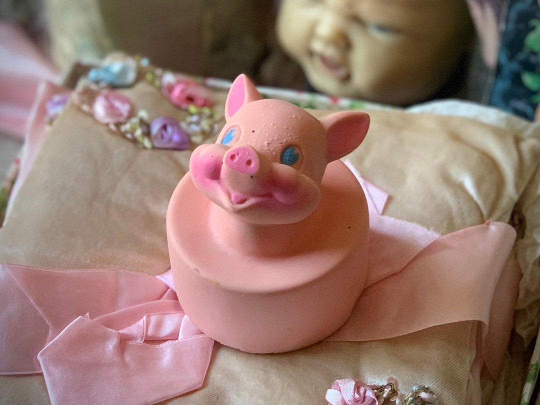 Vintage Squeaky Toy Pig Alan Jay Rubber Squeaker Retro Squeak Animal ...