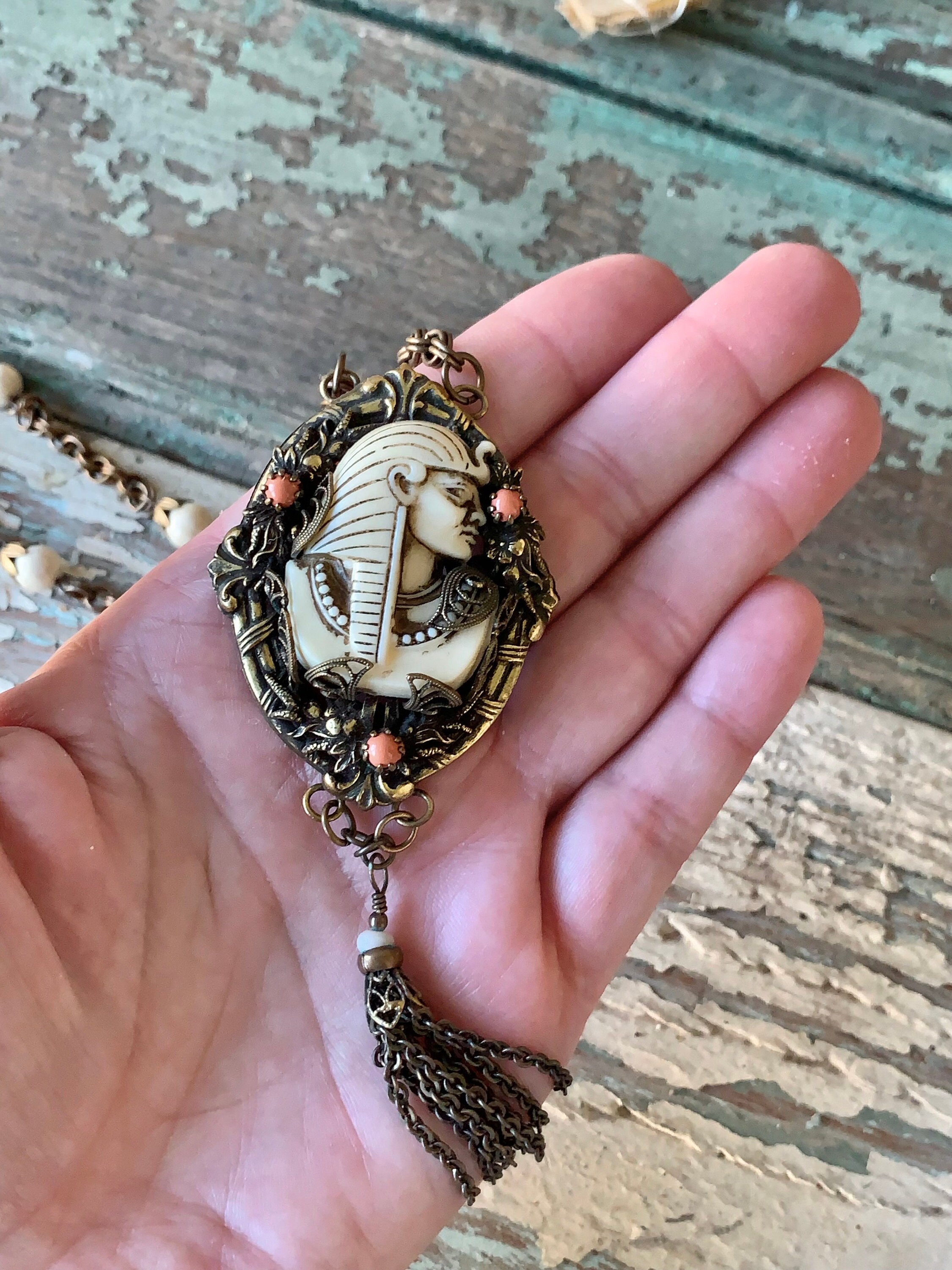 Pharaoh chain store