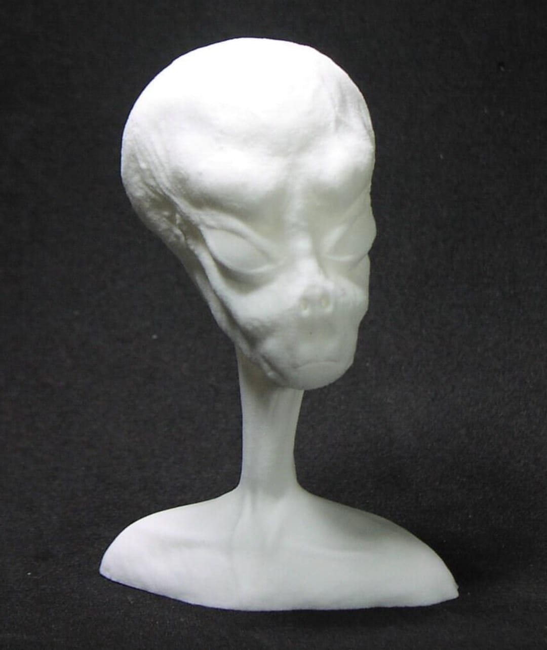 Paintable 3D Printed Alien Head Sculpture | Sci-fi Home Decor | UFO ...