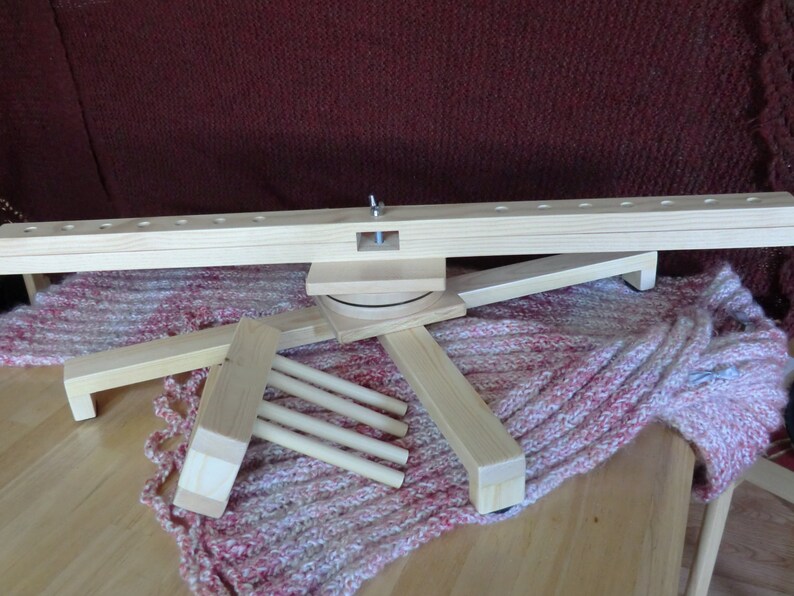 Collapsible Amish-style Yarn Swift Jonathan Model - Etsy