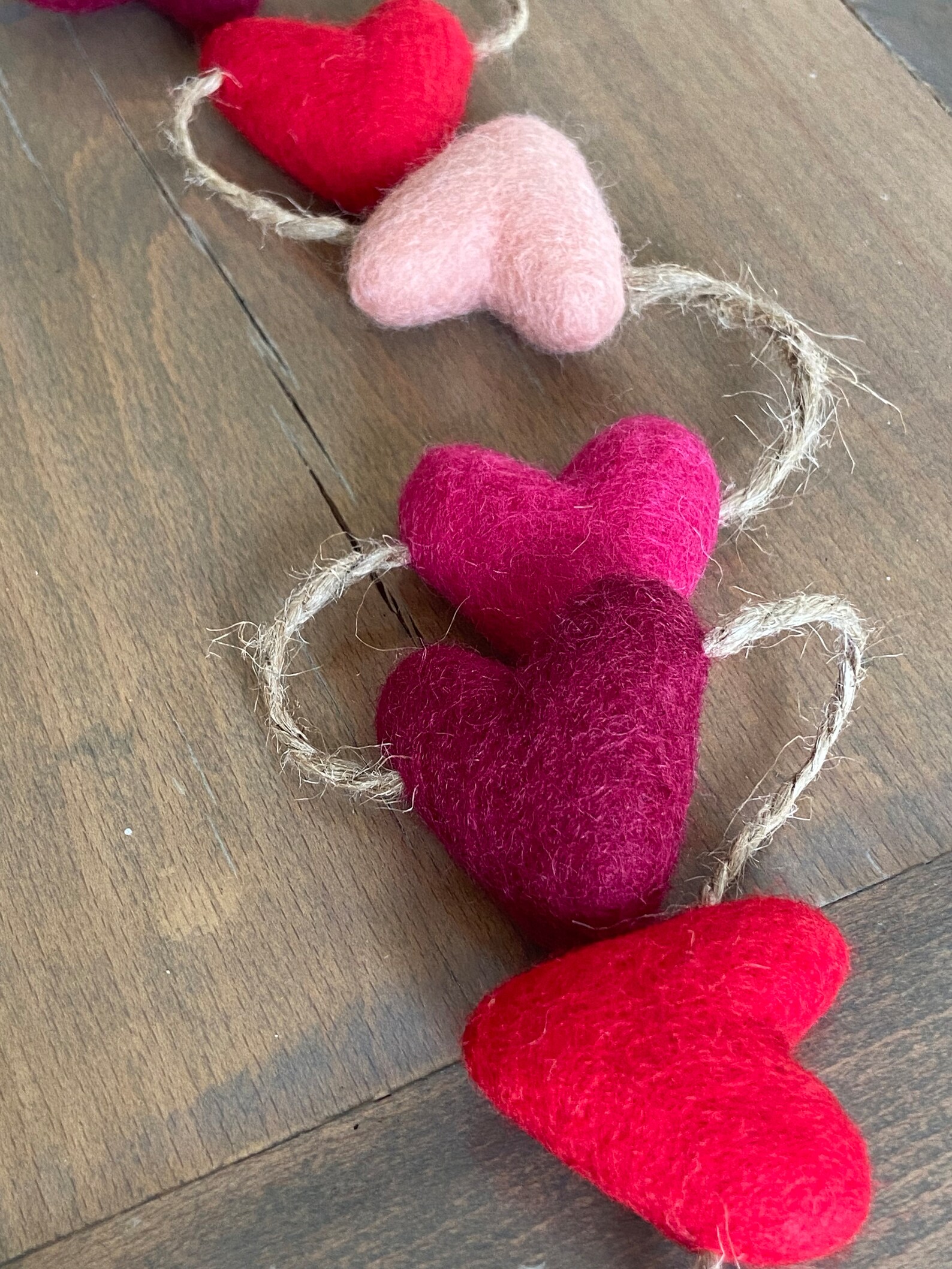 Shades of Pink Felted Wool Hearts Garland-4-foot Farmhouse Valentine ...