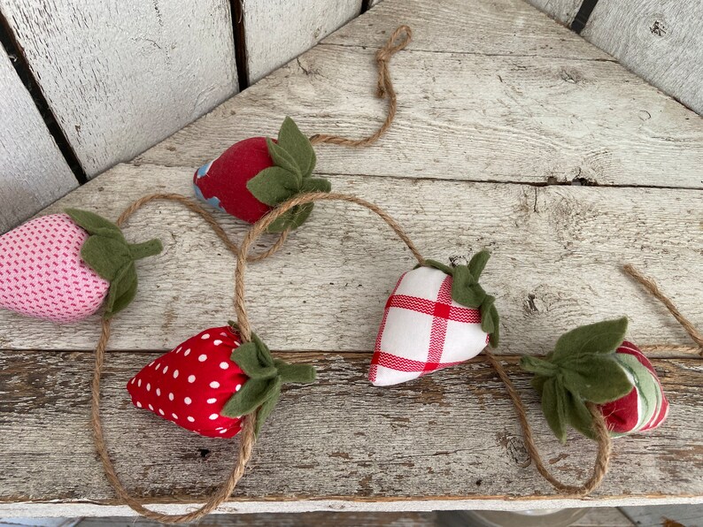 Fabric Strawberries Garland-3 Feet, Summer Farmhouse Decor, Strawberry ...