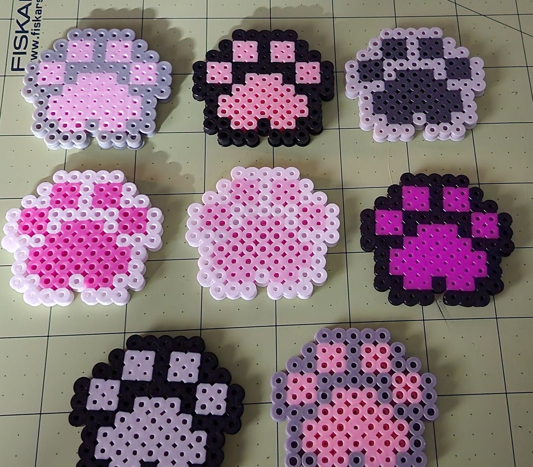 Perler Bead | Kitty Paw Magnets | Set of 8 - Etsy