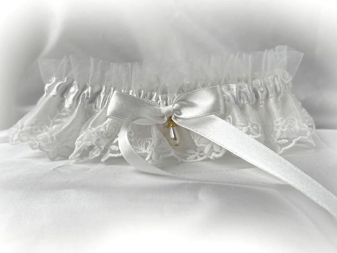 UK Personalised off White Lace and Satin Garter Wedding Bridal ...