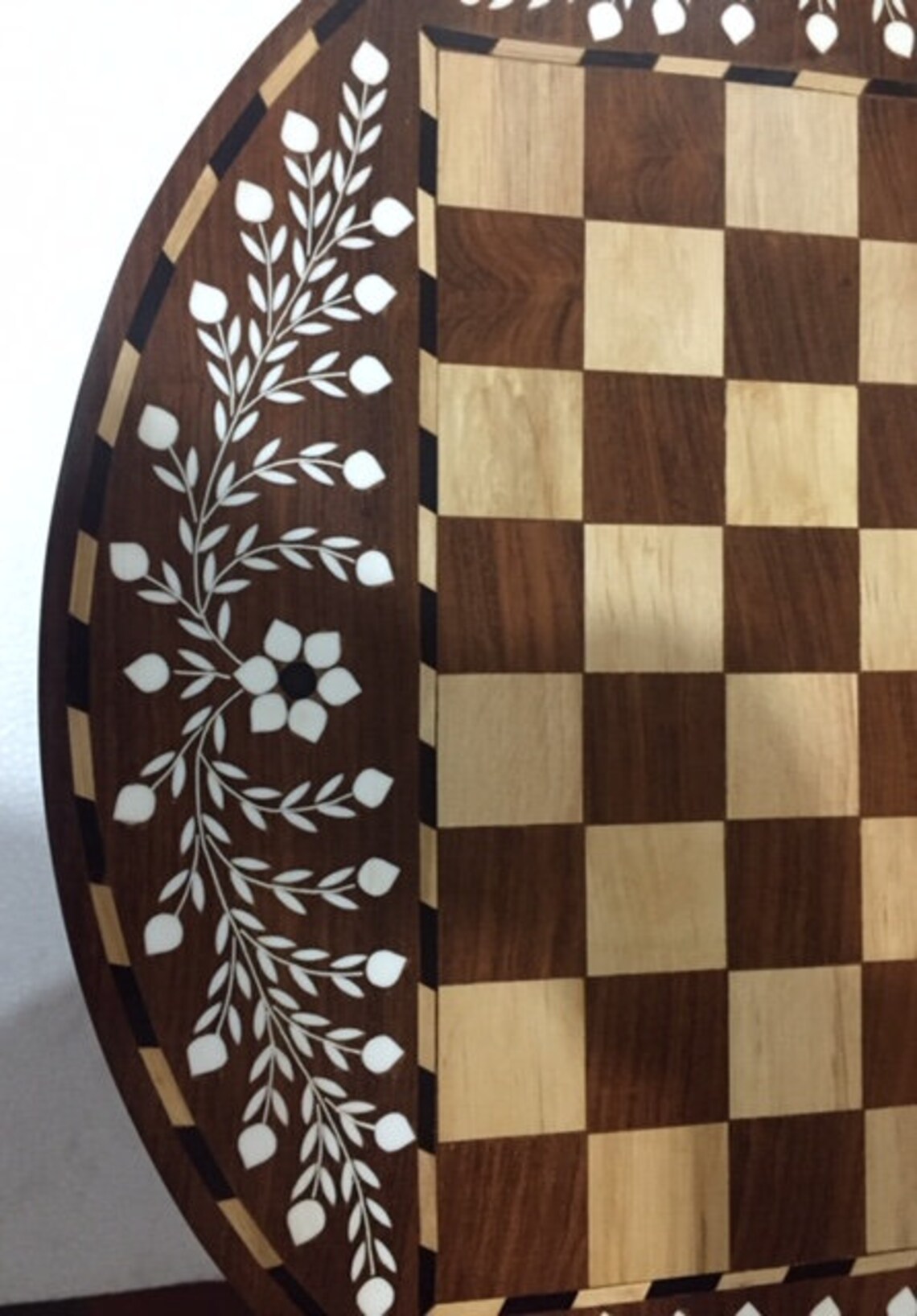 Handmade Round Chess Table in Natural Inlay Wood - Custom Sizes ...