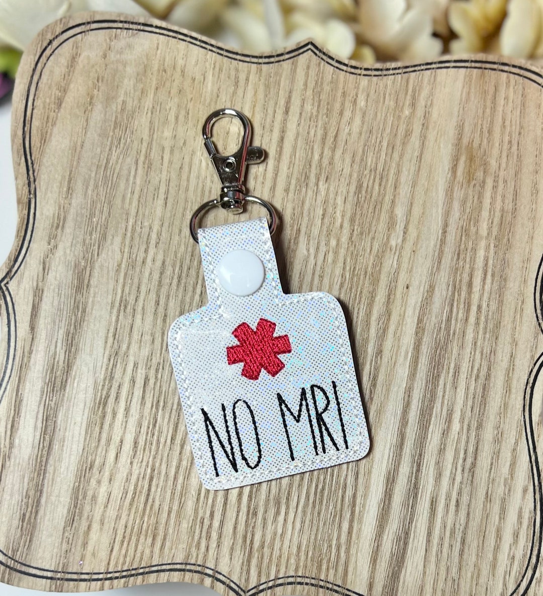 Medical Awareness Tag NO MRI Snap Tab Keychain - Etsy