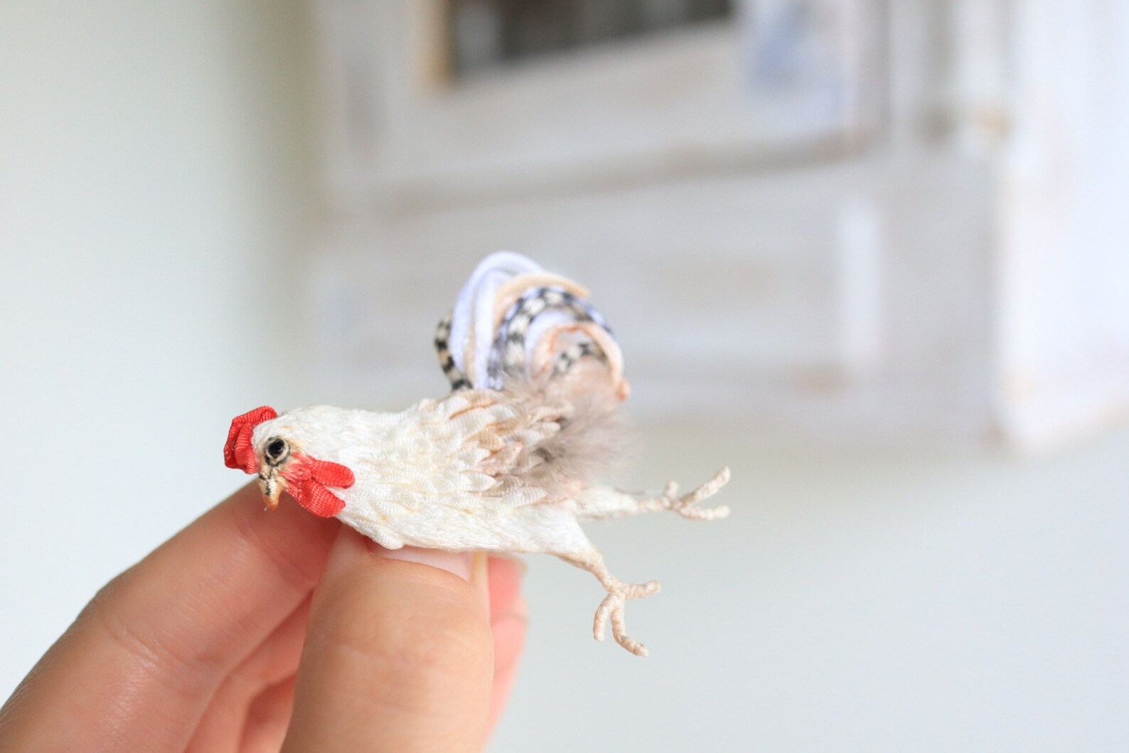 White Realistic Hand Embroidered Rooster Brooch - Etsy