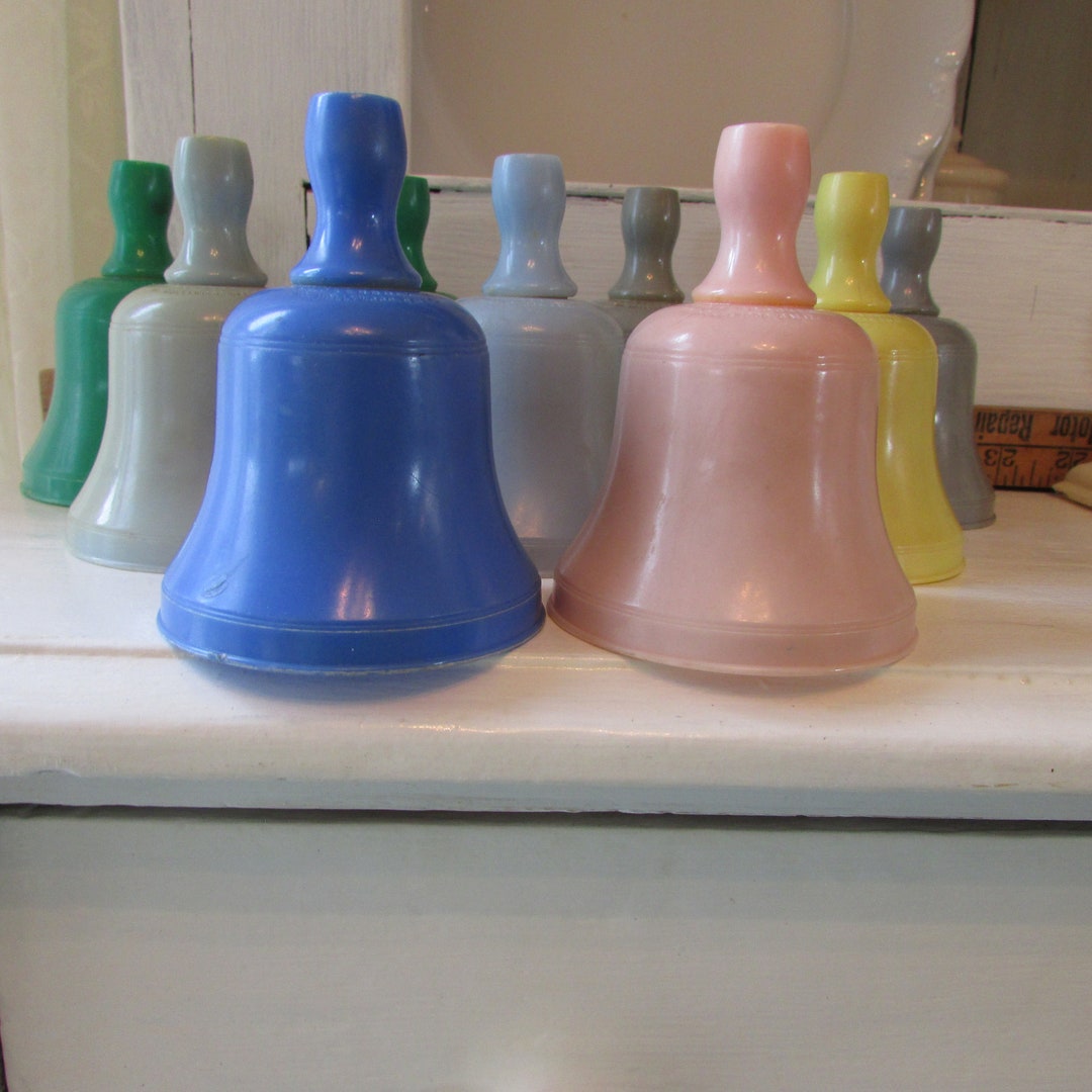 Knickerbocker Bells Set of 9 Musical Toy Bells Plastic Children's ...