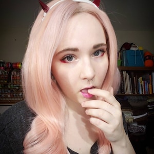 002 Zero Two Darling in the Franxx Horns (IN STOCK) - Etsy