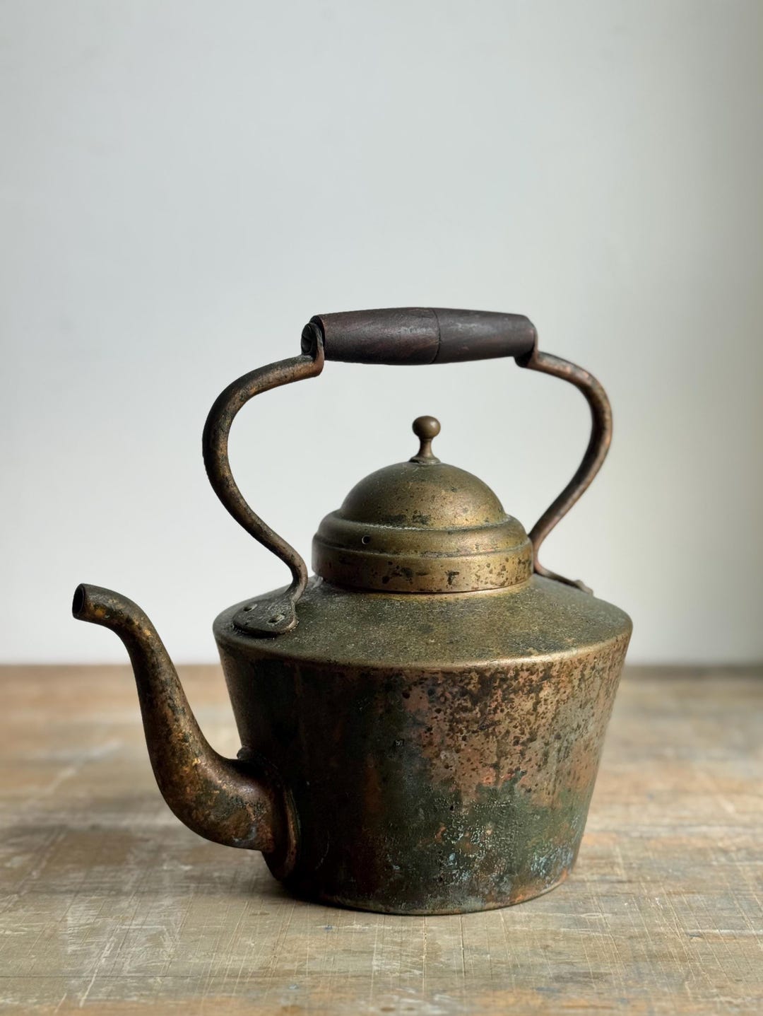 Vintage Italian Brass Kettle With Wooden Handle – Made in Italy - Etsy