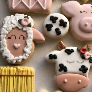 Barnyard Sugar Cookies, Farm Themed Cookies, Barnyard Birthday, Farm ...