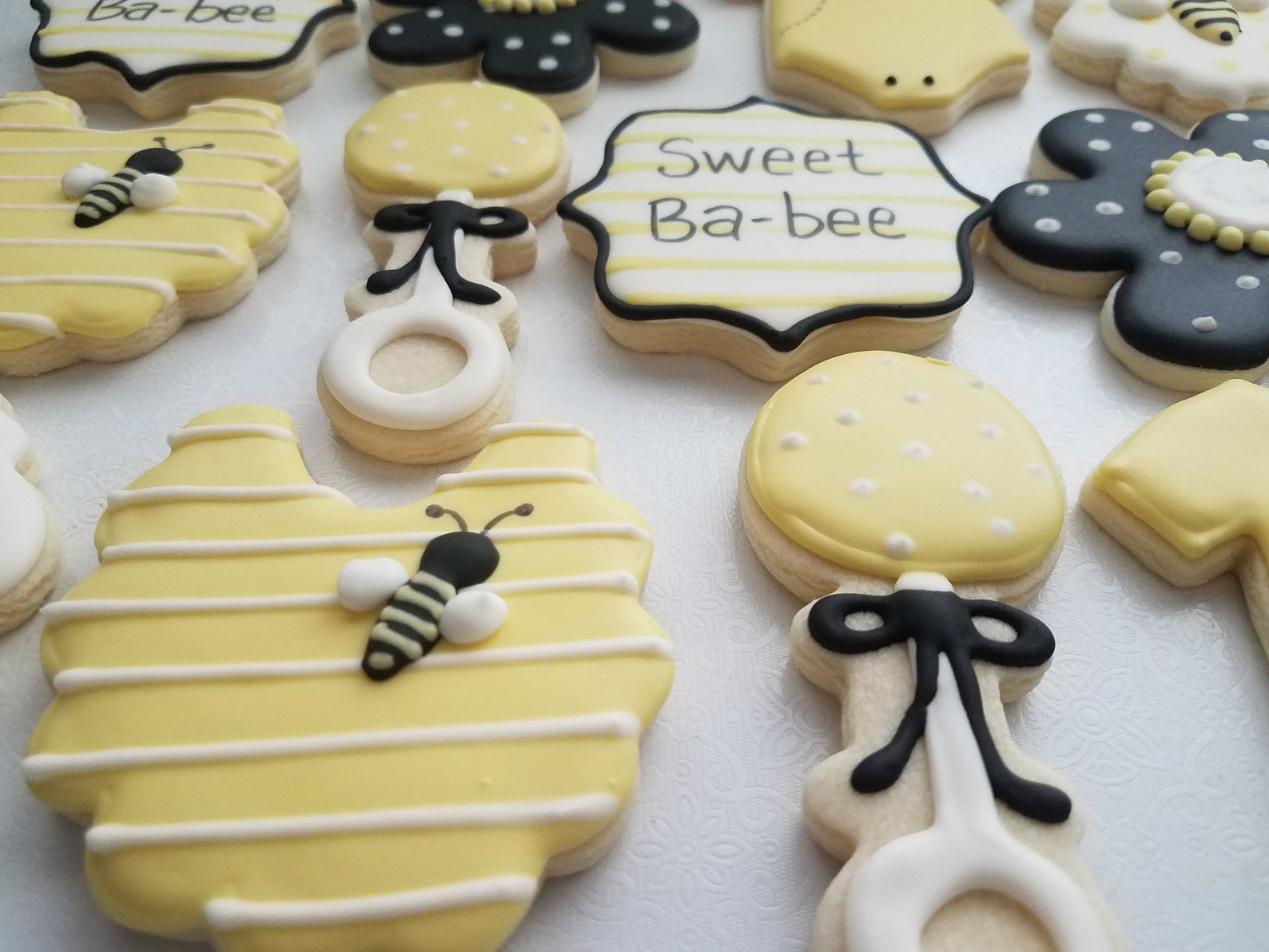 Sweet Ba-bee Cookies What Will It Bee Cookies Gender Reveal | Etsy