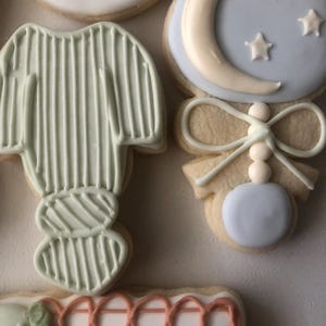 Over the Moon Baby Shower Cookies - Etsy