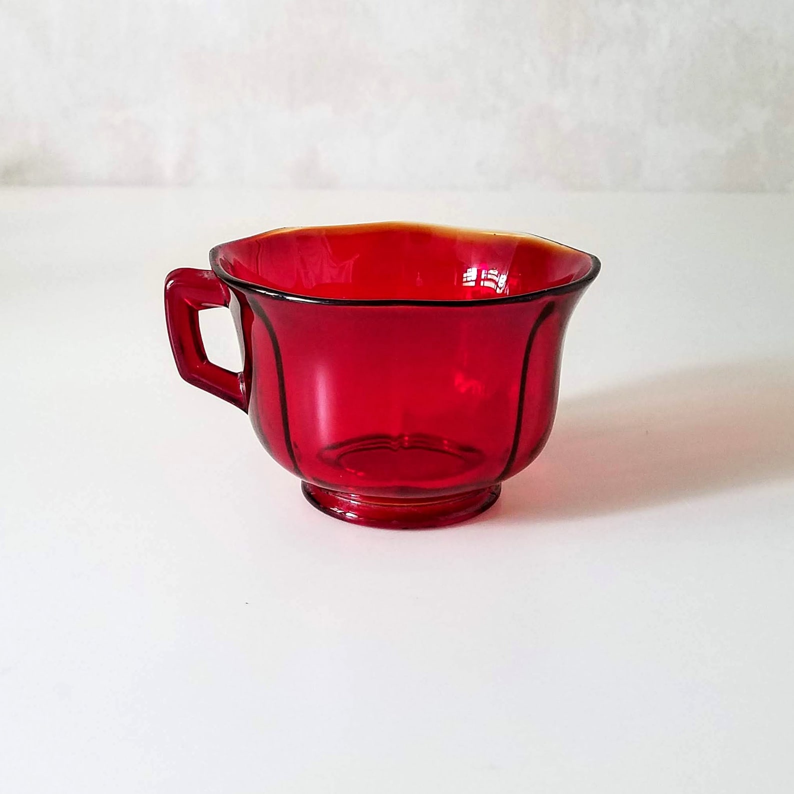 Ruby Red Glass Cup Vintage Red Amberina Glass Coffee or - Etsy