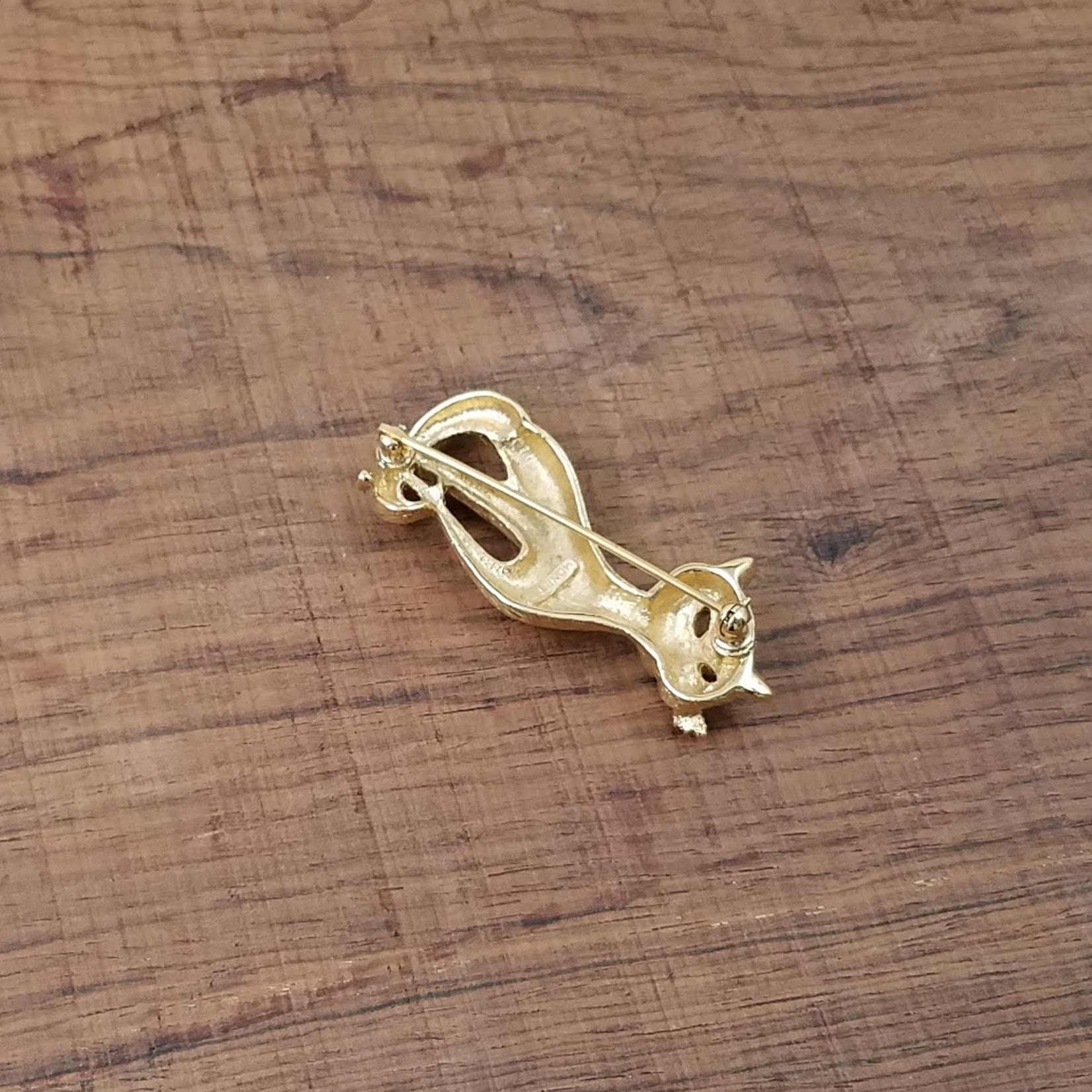 Gold Tone Cat Brooch, Vintage Monet Cat Brooch, Signed Monet Brooch ...