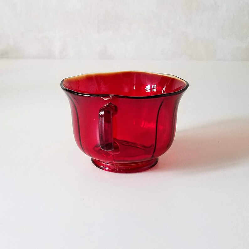 Ruby Red Glass Cup Vintage Red Amberina Glass Coffee or | Etsy