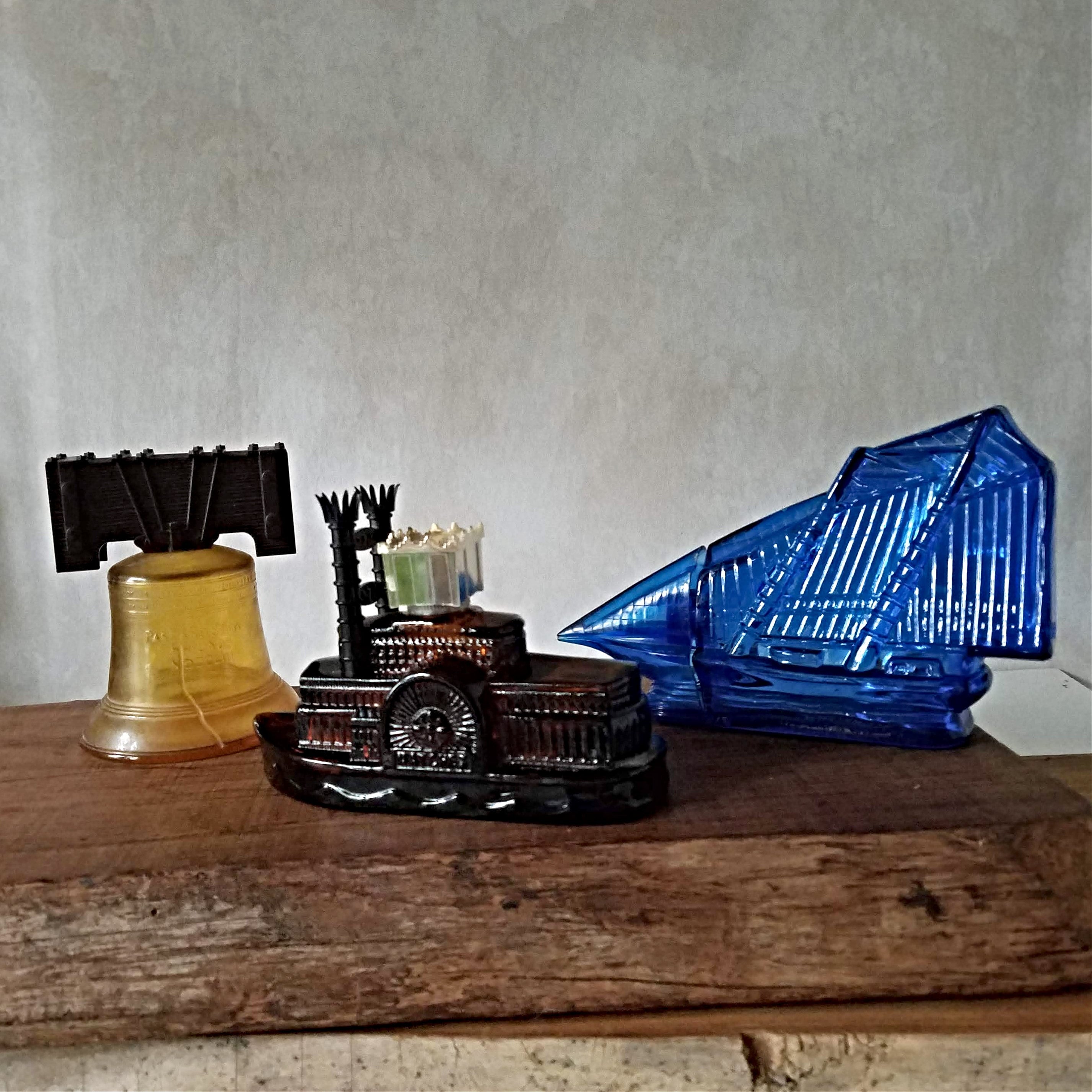 Avon Collectible Cologne Bottles, Set of 3 Collectible Glass Bottles ...