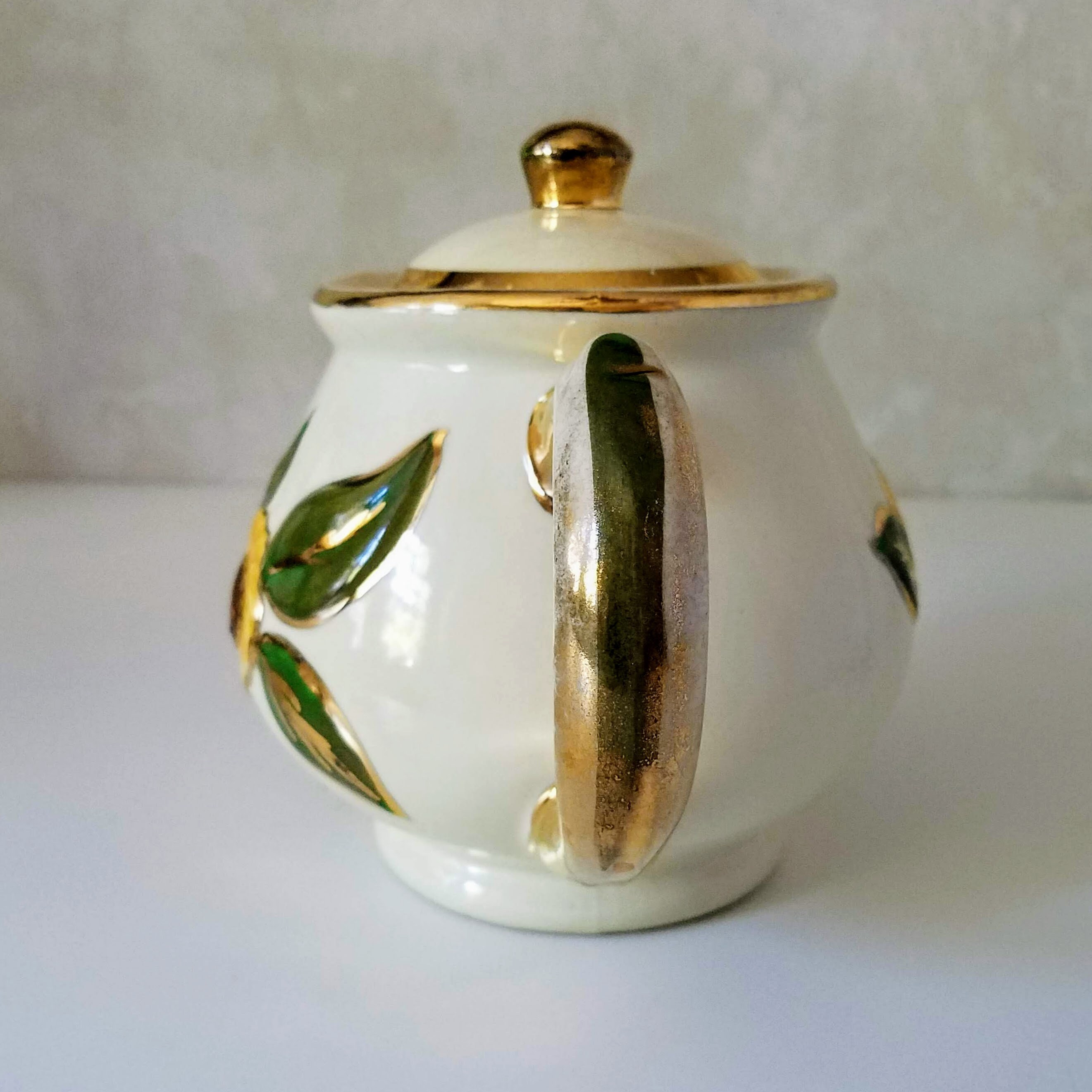 Shawnee Sunflower Teapot with Gold Highlights, Vintage Pottery Teapot ...
