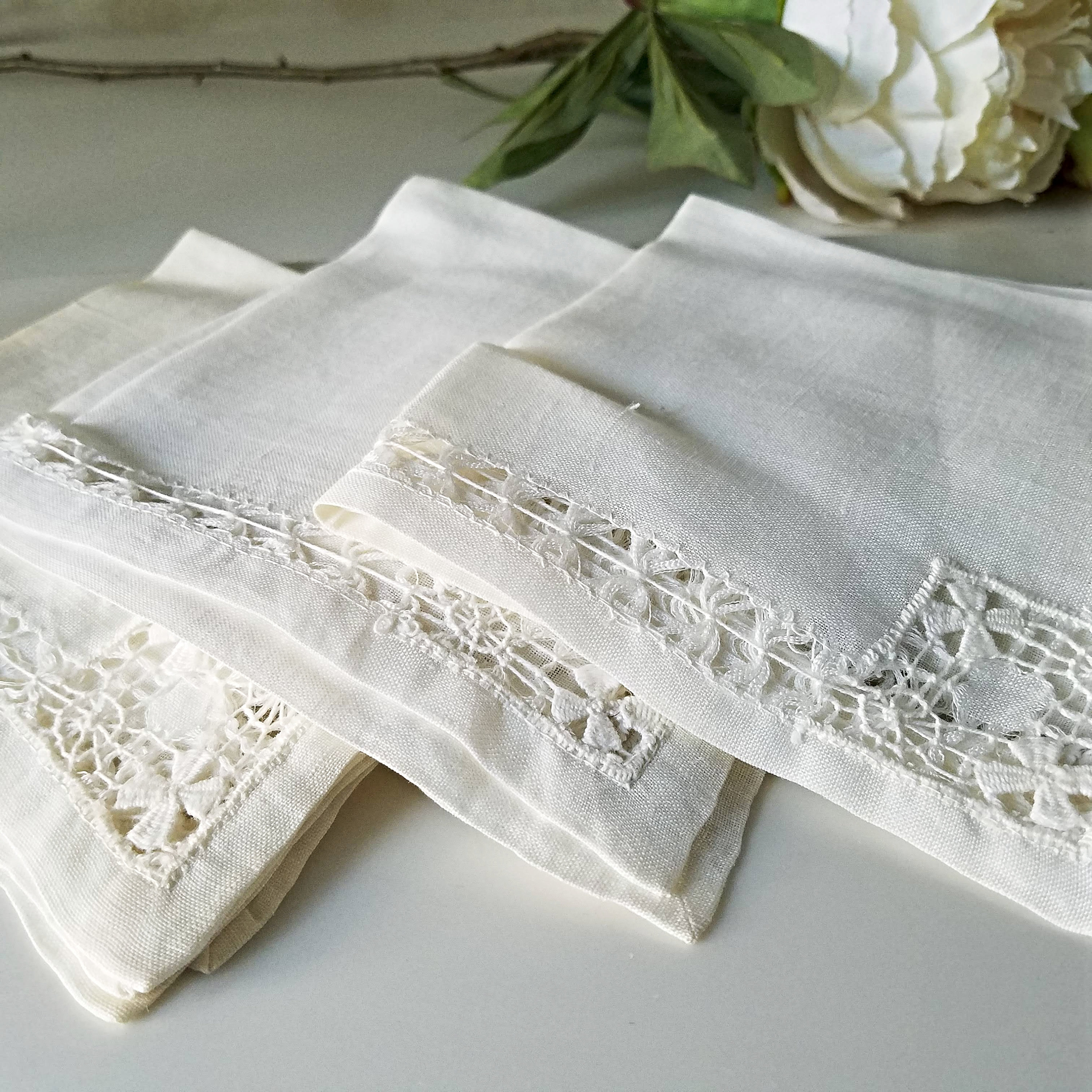 Set of 4 Vintage Linen Handkerchief Napkins, Ivory Linen Hankies or ...